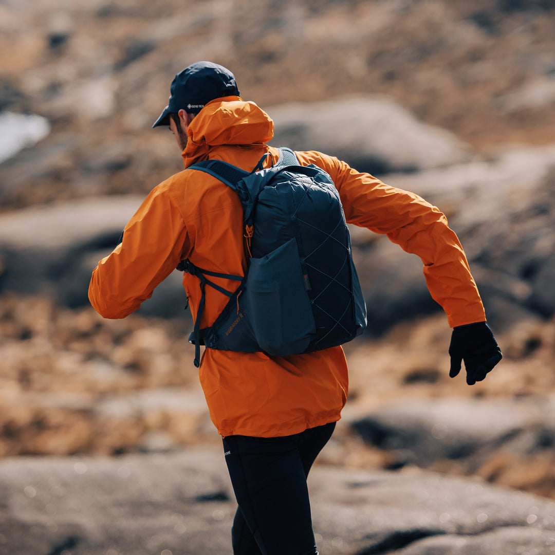 Running backpacks, bags, vests for trail, ultra and everyday running ...